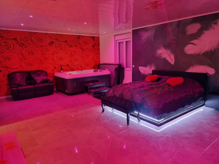 Love Room Jacuzzi - Bernay