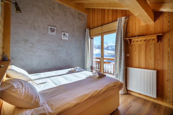 Chalet Friandise 4 Bedroom With Outdoor Jaccuzzi - L'Alpe d'Huez