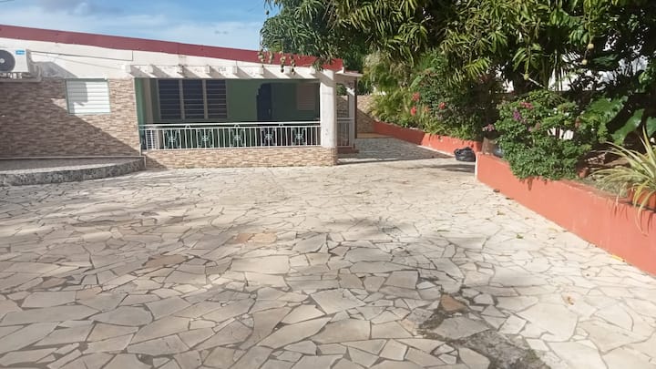 Maison Familiale Spacieuse - Martinique