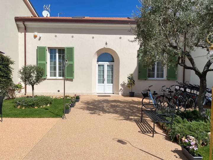 Villino Micol A 2 Passi Dal Mare - Carrara