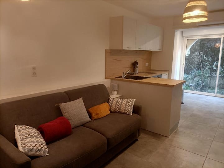 Loue Studio 100 M De La Plage - Calvi