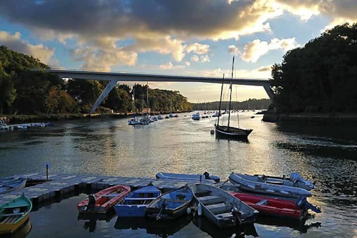 Venez Vivre Le Bonheur Au Bono - Auray