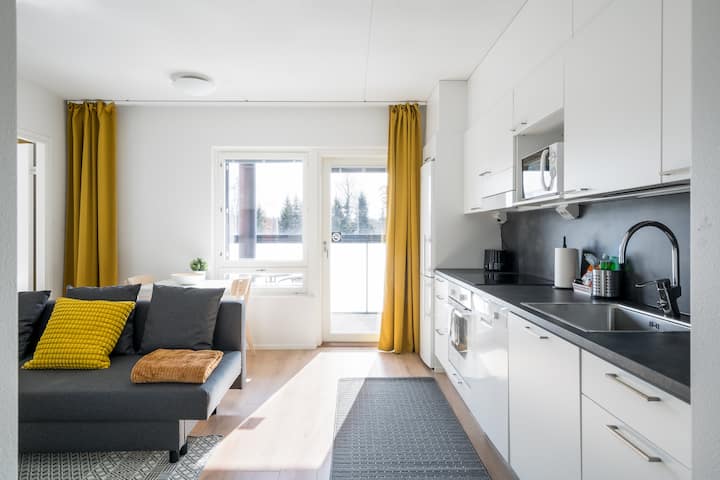 One Bedroom Apartment, Balcony And Parking - Kirkkonummi