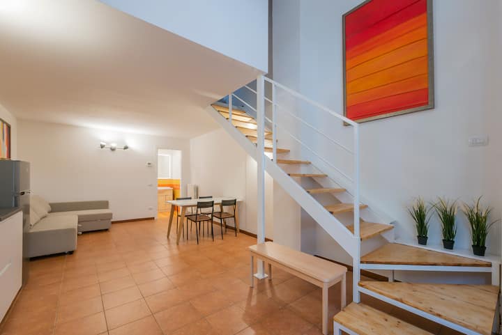 Minimal Loft In Maciachini-isola - Milan