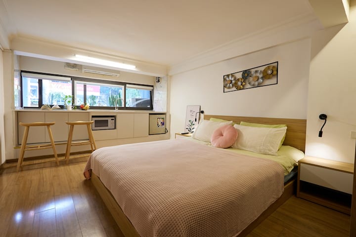 ( Off 15%) Chic Little Studio In Center - Hà Nội