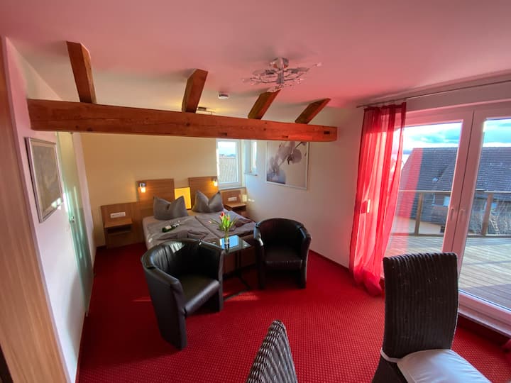 Bnb Fliegerhaeusle Dz Seeblick Mit Balkon (3per) - Meersburg