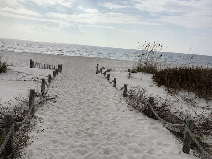 7 Min. Drive To Beach, Large Boat Parking, - Port St. Joe, FL