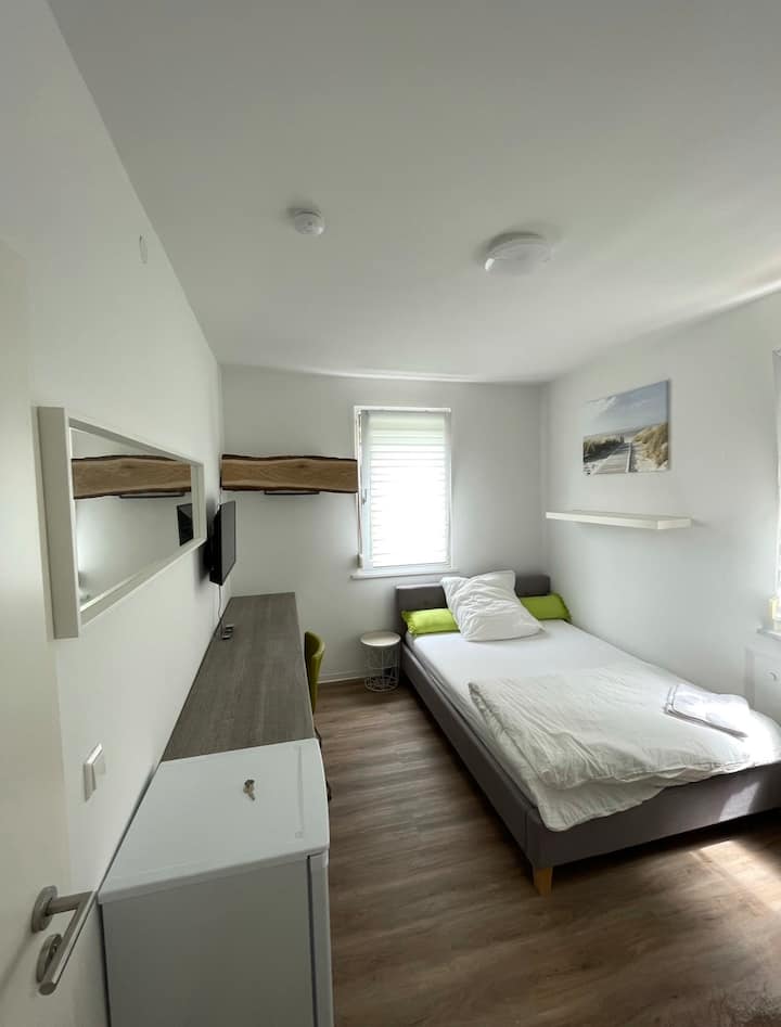 Privatzimmer Mit Teeküche U. Bad - Heilbronn