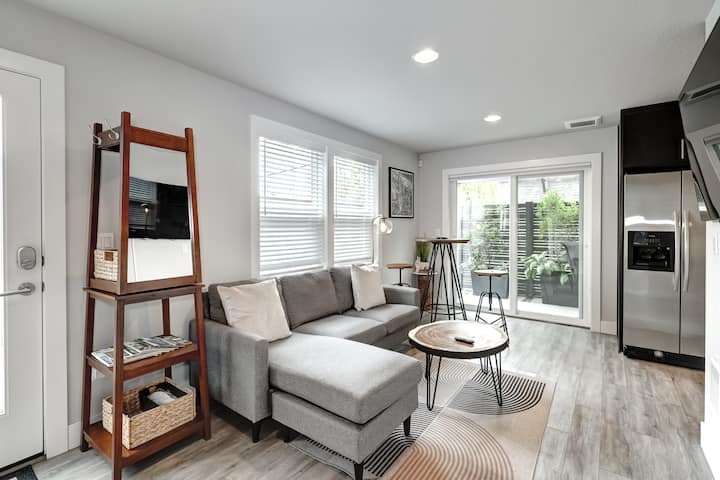 Private Apartment-walk To Shops, Bars, Restaurants - Portland, OR