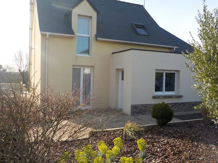 Maison Proche Mer Dans Quartier Calme - Pordic