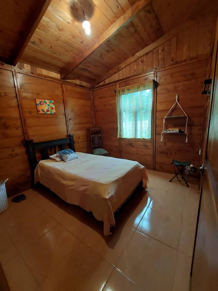 Acogedora Cabaña Rústica. - Jiménez