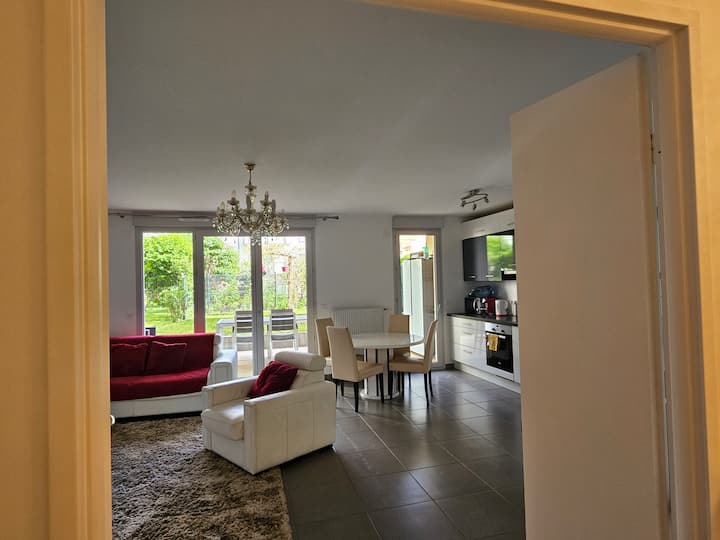 Appartement Familiale 2 Pièces - Ferney-Voltaire