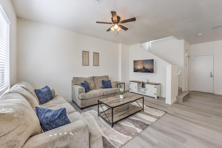 5 Queen Beds/free Streaming/wi-fi/tv's/coffee - Las Vegas, NV