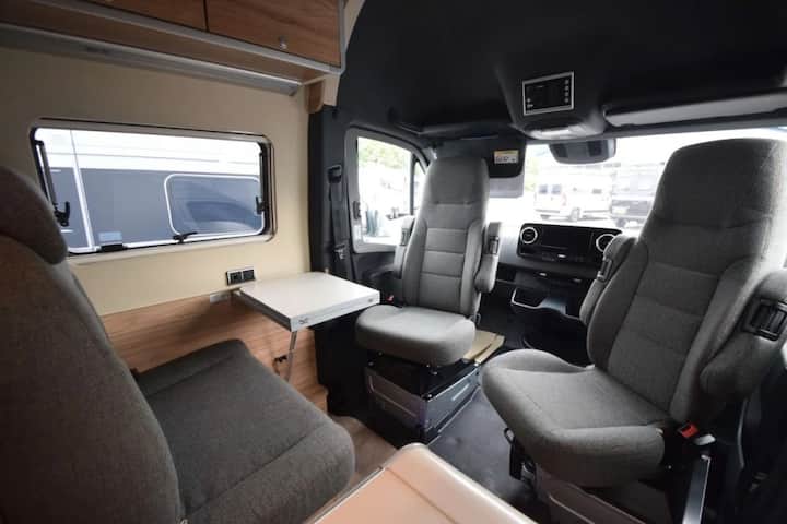 Miss Daisy Camper Van. - Edinburgh