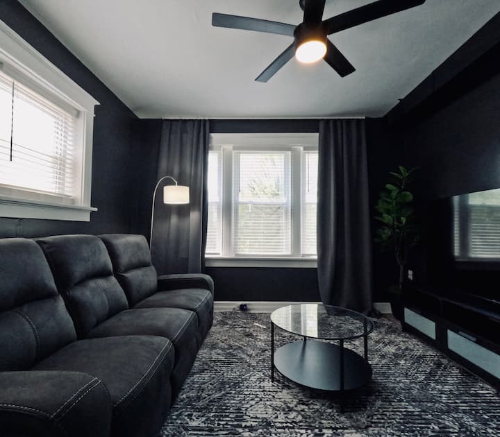 The Grove Getaway - Saint-Louis, MO