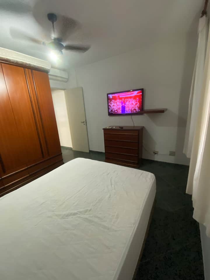 Ap75 Na Praia Enseada Tudo Perto - Guarujá