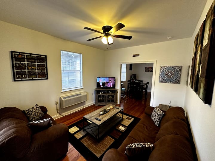Home In Mid-city - Metairie, LA
