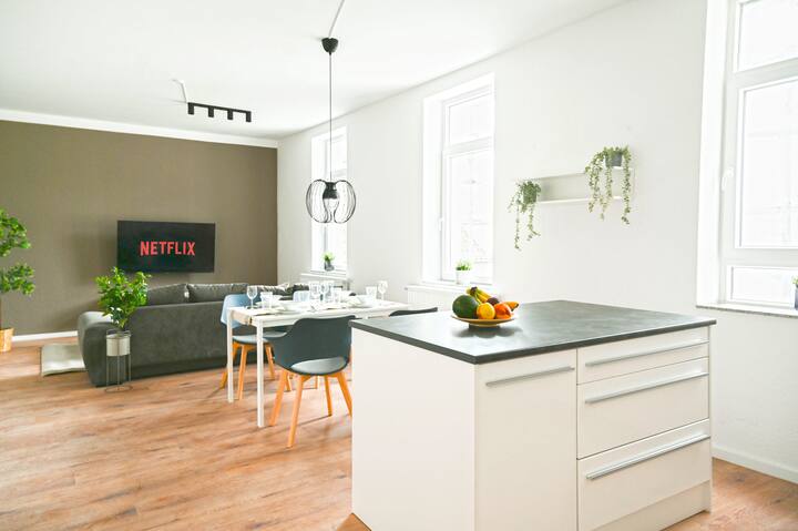 80m² Apartment In Krefeld | Central | High Ceiling - Krefeld