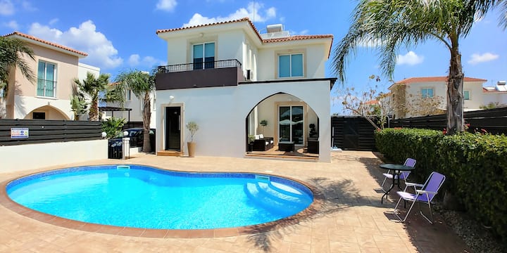Орести вилла с бассейном - Ayia Napa
