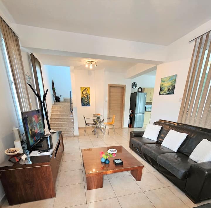 Орести вилла с бассейном - Ayia Napa