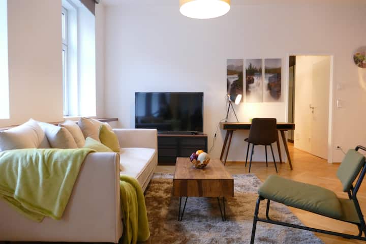 Luxuriöses 3 Zimmer Apartment Im Herzen Von Wien - Vienna