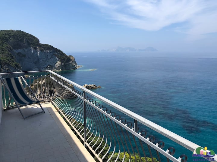 Il Tramonto Su Palmarola - Ponza