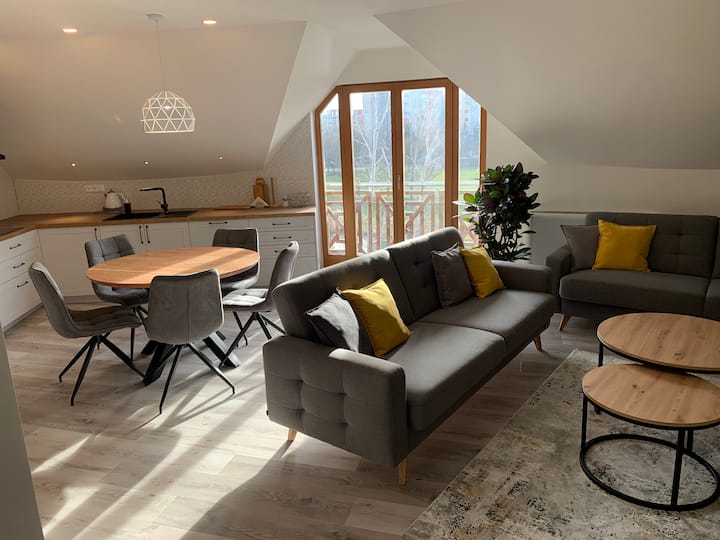 Luxusný Apartmán Pri Jazere - Free Parking - Bratislava