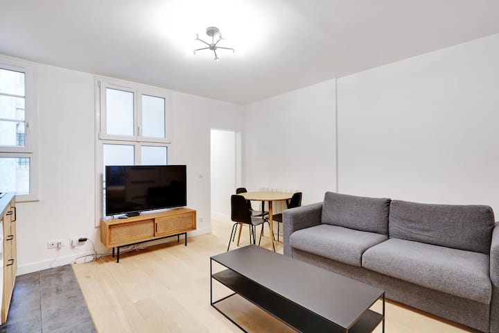 A Beautiful 1-br/1ba In Montorgueuil - Paris Gare de Lyon