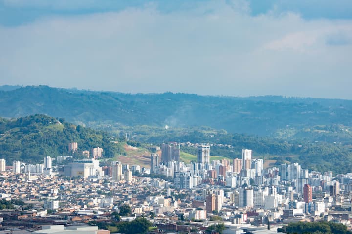 Hermosa Vista A La Ciudad. - Pereira, Colombia