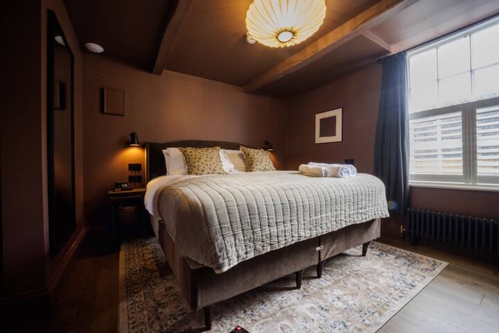 The Silk Rooms - Standard Double Room (1) - Knutsford