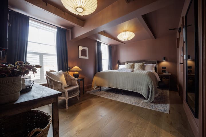 The Silk Rooms - Superior Double With Bath - Knutsford