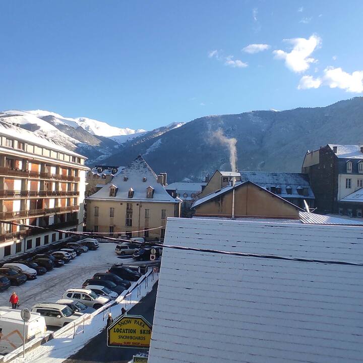 Vue Montagnes - 2 Chambres - Contemporain - Bagnères-de-Luchon