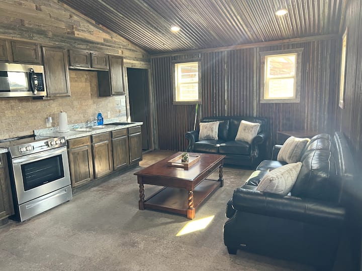 Beautiful And Private Apartment! - Joshua, TX