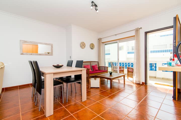 Santa Luzia Residence 2bdr W/ Pool & Wi-fi - Santa Luzia