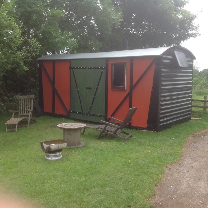 Bertie Rail Cabin
Farm Campsite - Coniston