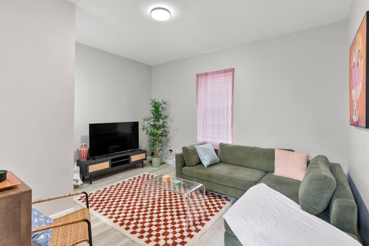 Soulard Casa: Sleeps 8 - Prime Location! - St. Louis, MO