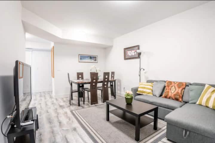 Townhouse Apartment 5 Mins From Niagara Falls - Niagara Falls