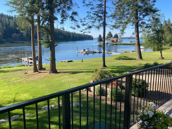 Kidd Island Cottage/lakefront! - Coeur d'Alene, ID