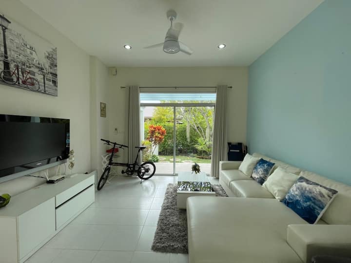 Family Garden Villa, 1 Km From The Beach - Cha-am