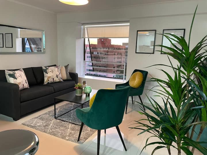 Providencia. Luxury Top Floor Apto. With Aircon - Providencia