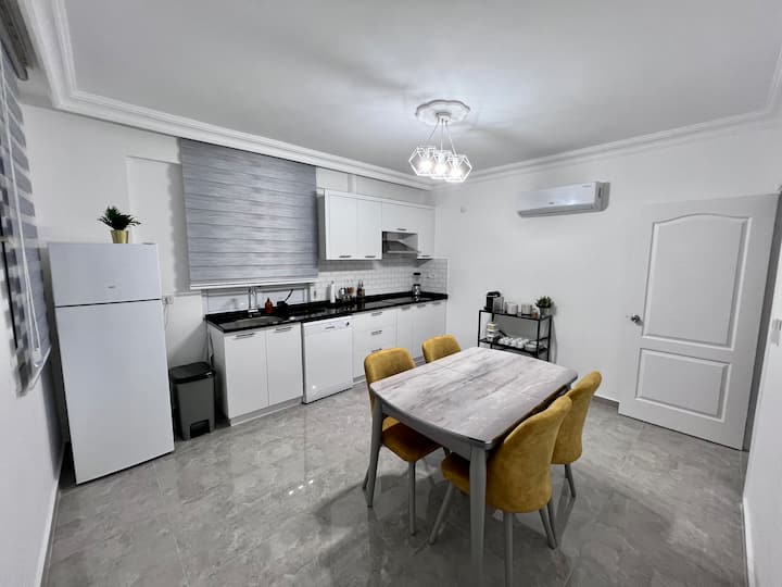 Modern Apartment Near Terracity For Long-term Stay - Antalya