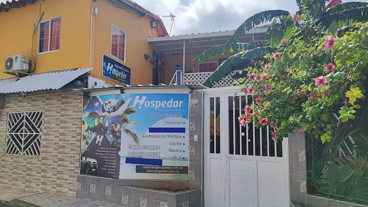 Hospedar Frente Al Aeropuerto - 102 - San Andrés