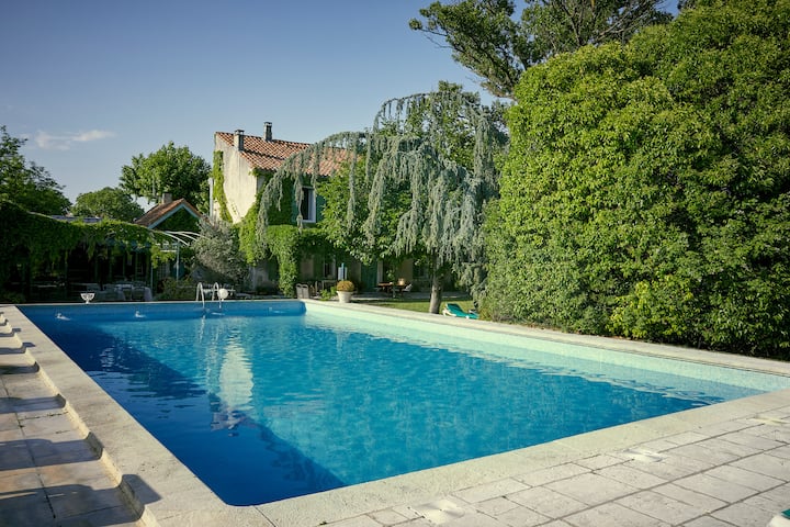 Mas Privatisé Au Sein D'un Hôtel Près De St Rémy - Saint-Rémy-de-Provence