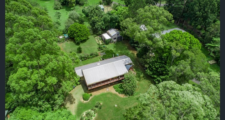 Hinterland Family Getaway - Maleny