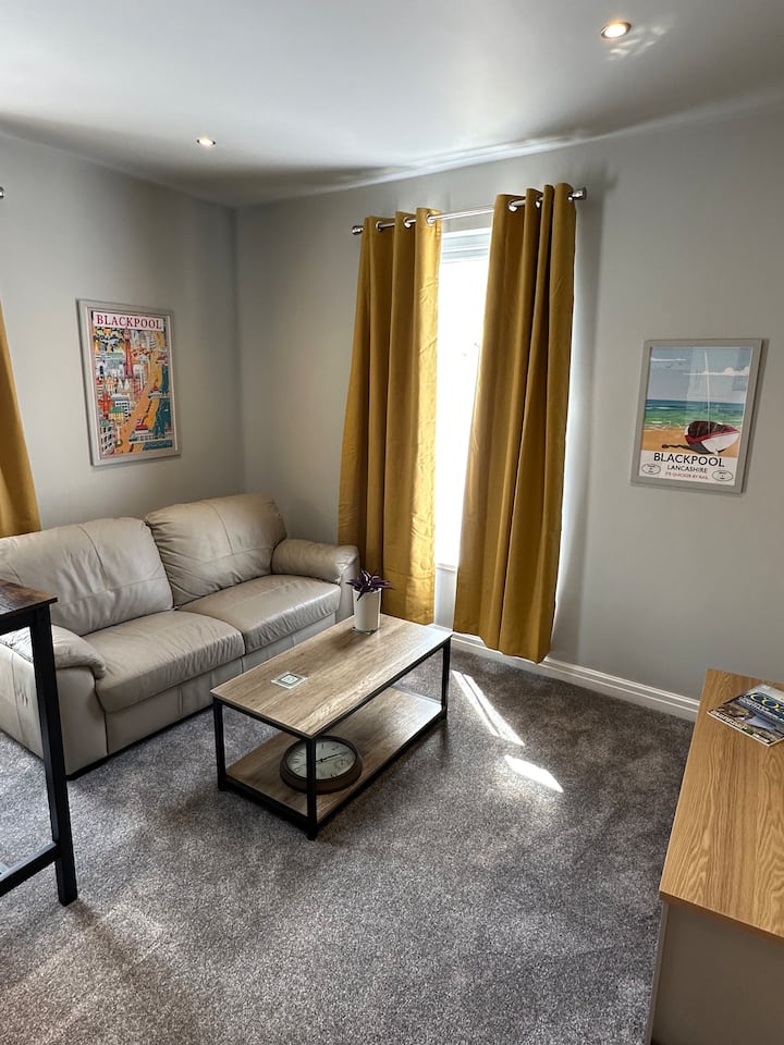 O’er The Yard Hideaway - Blackpool