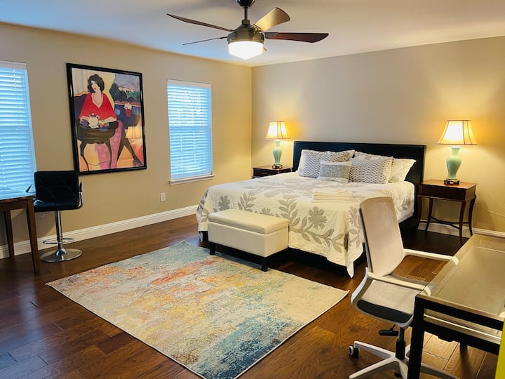 Spacious Master Suite W/ Private Bathroom - McKinney, TX