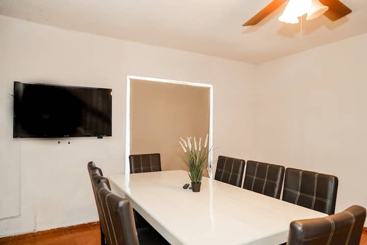 Casa Grande Ubicación Ideal 16+ - Monterrey