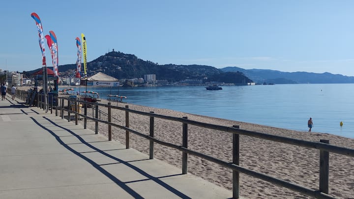 Bonita Casa Junto Al Mar - Blanes