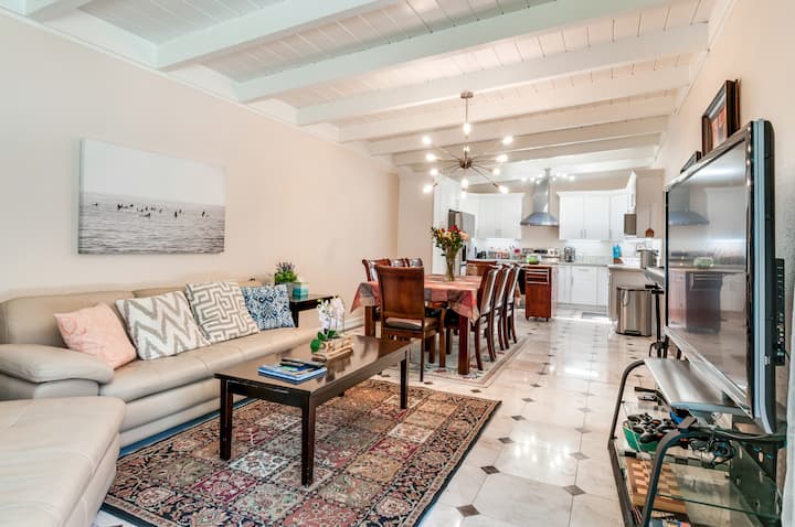 K1~private Bath/entrance~shared Kitchen~monthly~中文 - Mission Viejo, CA