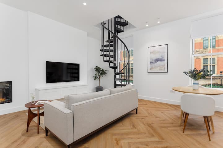 40 Renshaw Apartments -Duplex Sleeps 2 City Centre - Vauxhall - Liverpool